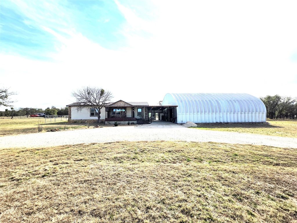 6968 FM 2125 N, Brownwood, TX 76801 | MLS# 21152147 - Trulia | Trulia