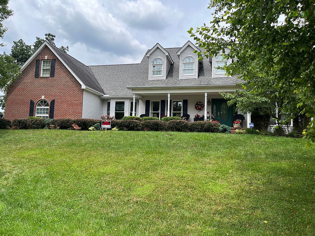 1059 Berkshire Ln, Russell, KY 41169 - See Est. Value, Schools & More