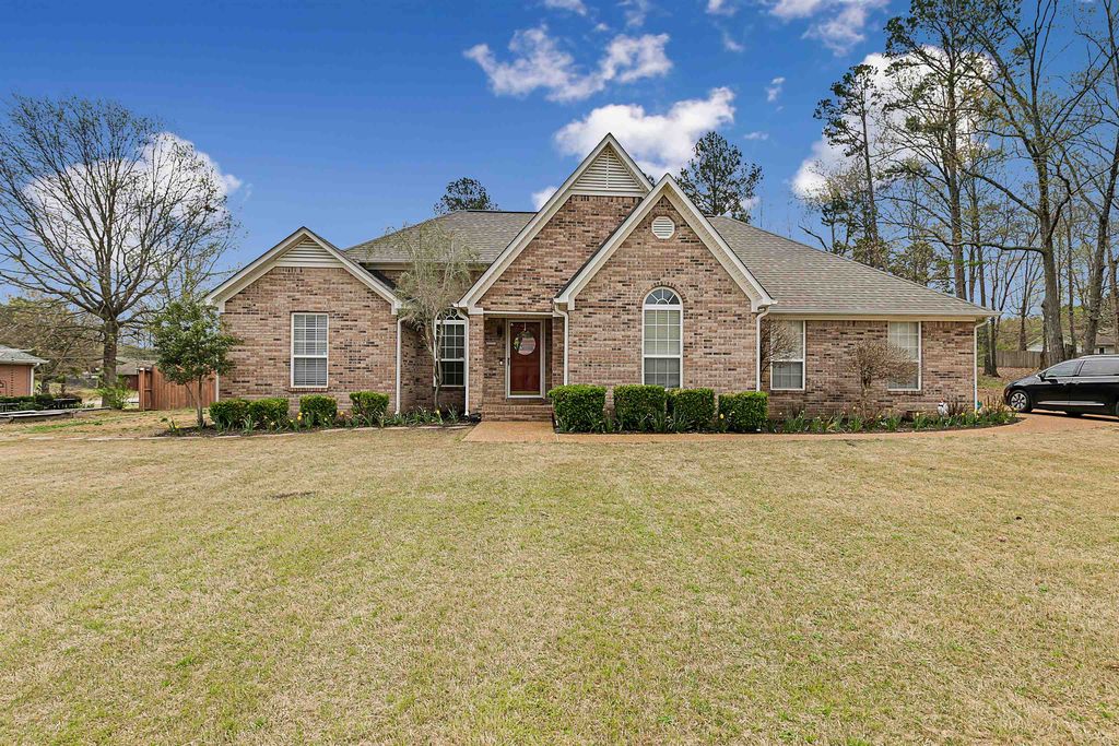 822 Kindra Dr, Henderson, TN 38340 | Trulia