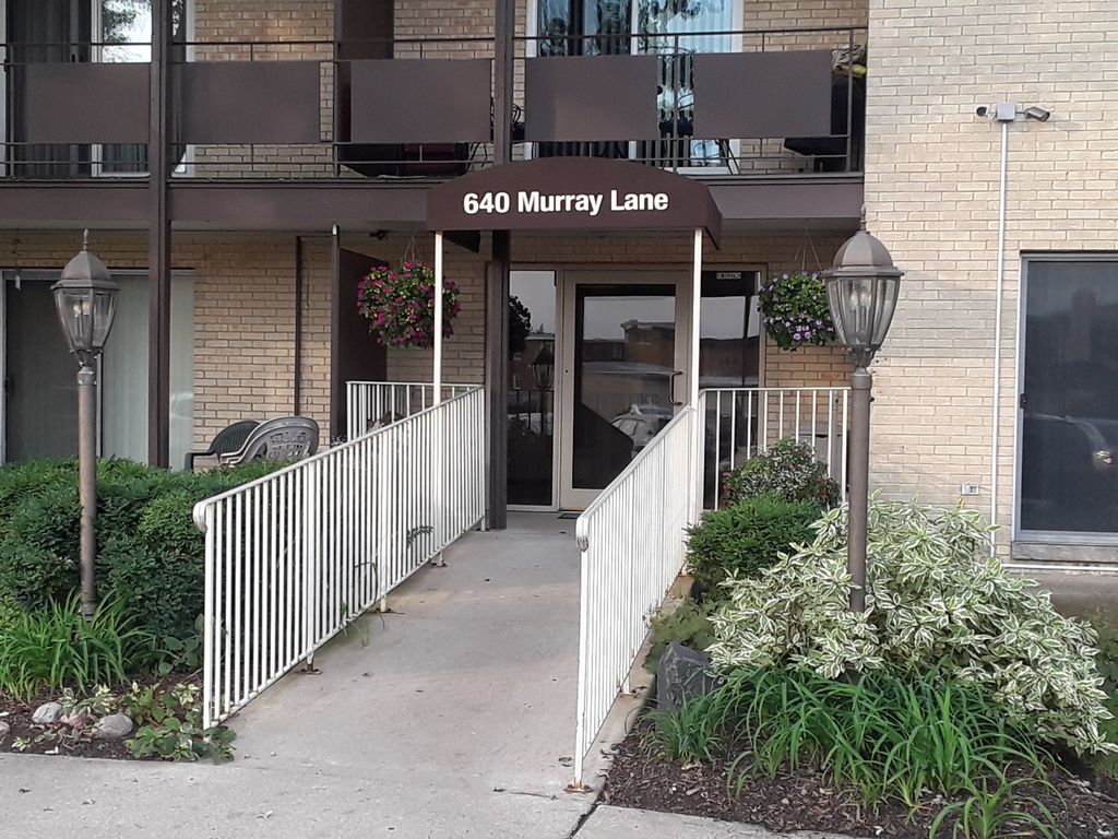 640 Murray Ln #414, Des Plaines, IL 60016 | Trulia