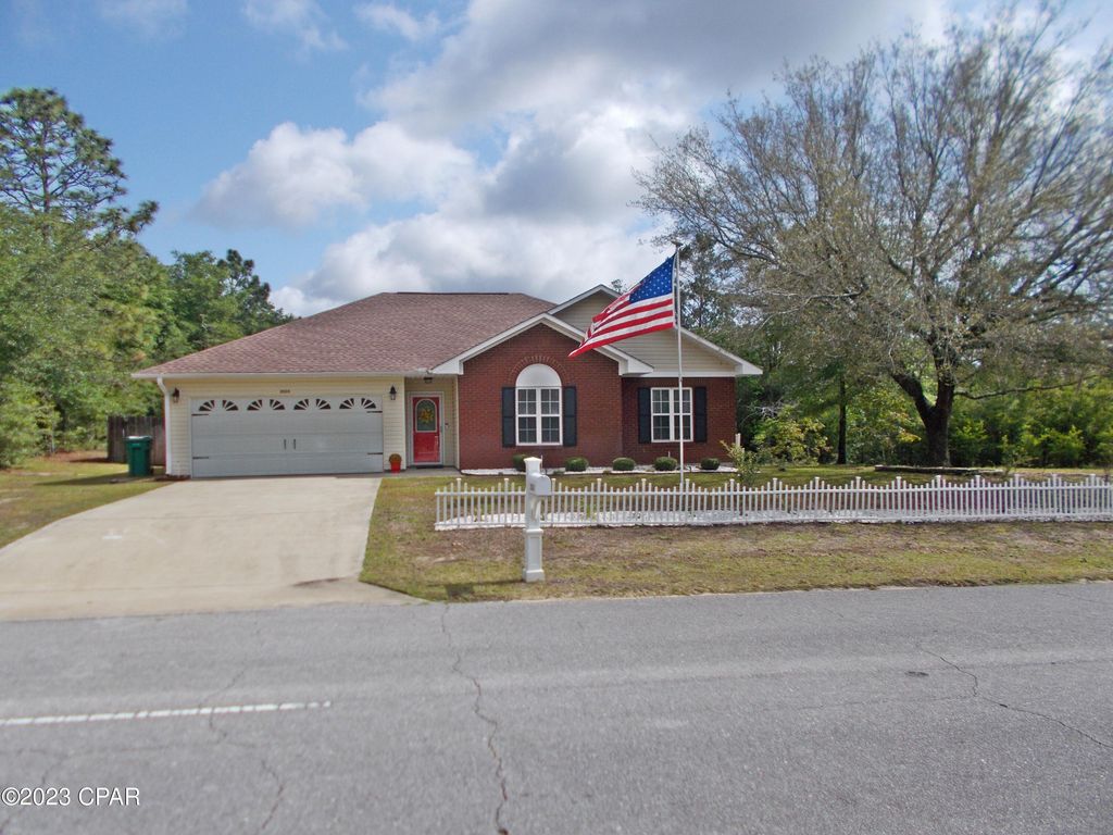 2024 Sunny Hills Blvd, Chipley, FL 32428 - See Est. Value, Schools & More