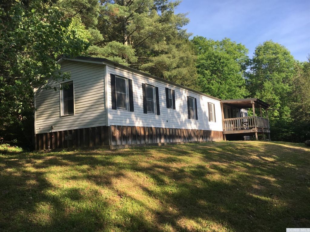 7210 Airport Rd Prattsville Ny 12468 Trulia