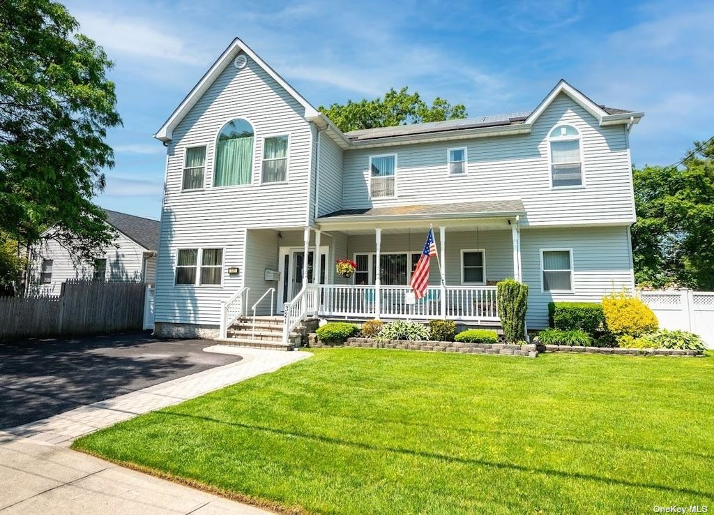 321 Stewart Avenue, Bethpage, NY 11714 | Trulia