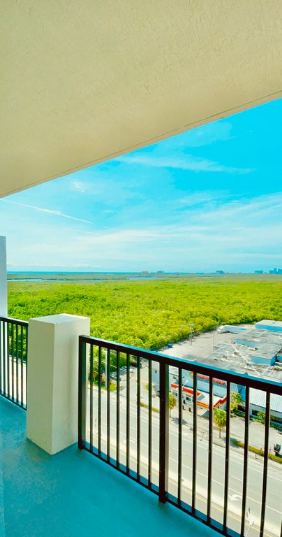 85 Gulfstream Rd #403, Dania, FL 33004 - See Est. Value, Schools & More