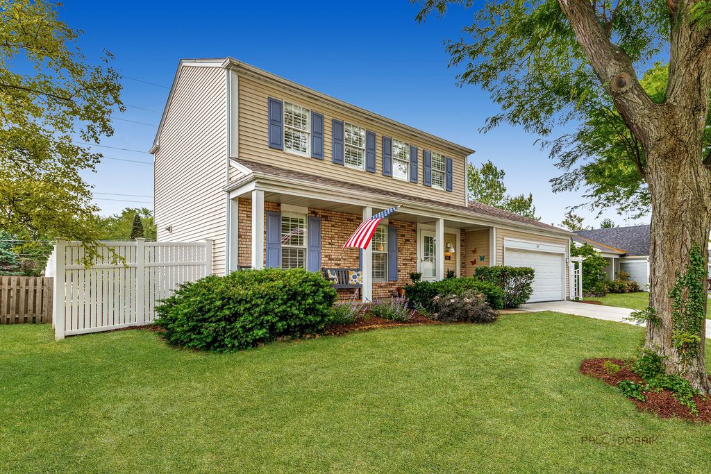 655 W Paddock Dr, Wheeling, IL 60090 - See Est. Value, Schools & More