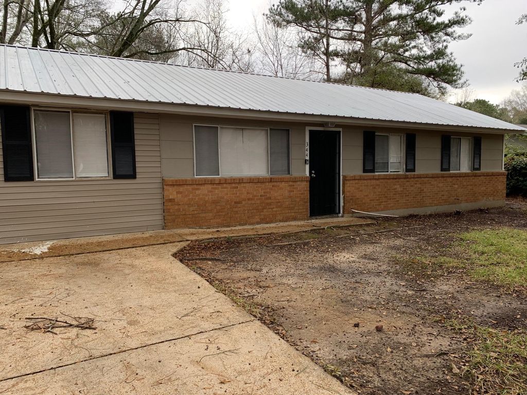 344 Queen Margaret Ln, Jackson, MS 39209 - See Est. Value, Schools & More