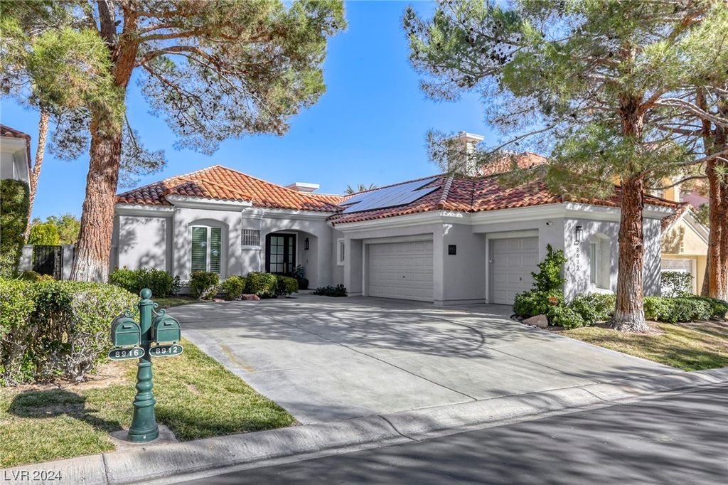 8912 Rainbow Ridge Dr, Las Vegas, NV 89117 - See Est. Value, Schools & More