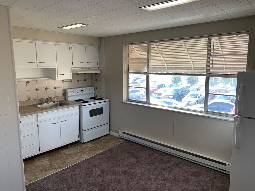 1310 4th Ave #2, Lester, PA 19029 - See Est. Value, Schools & More