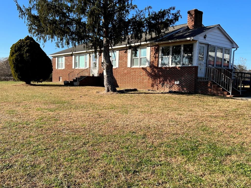 12345 Richmond Rd, Warsaw, VA 22572 | Trulia