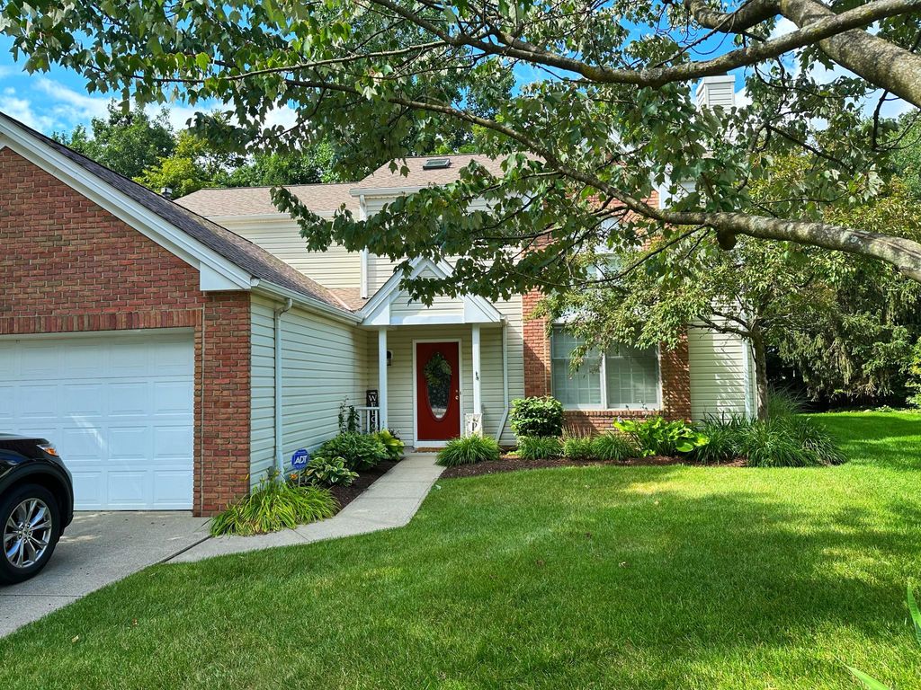 16624 Sunwood Oval, Strongsville, OH 44136 - See Est. Value, Schools & More