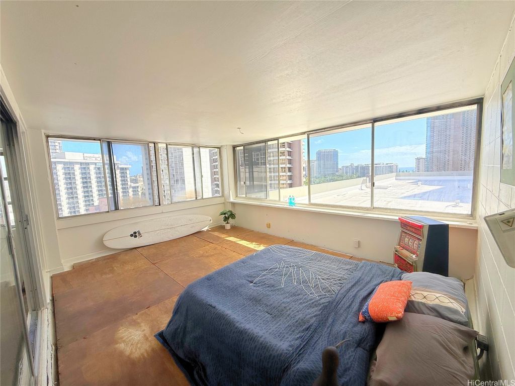 425 Ena Rd #5-D, Honolulu, HI 96815 | MLS# 202525611 | Trulia