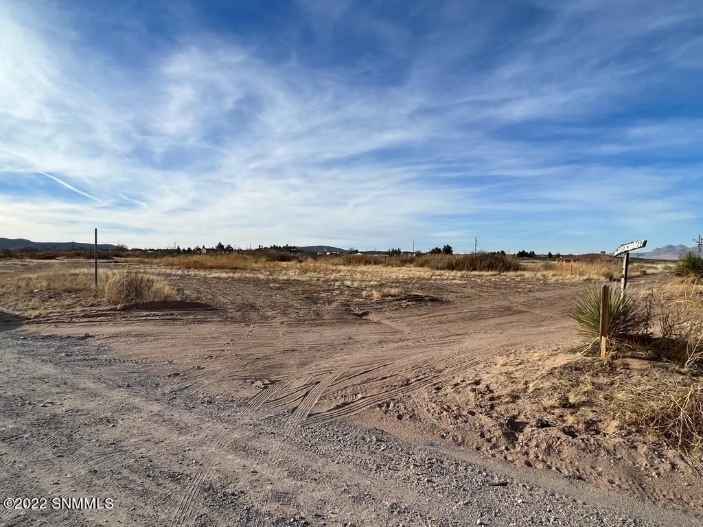 2780 Golden Sun Dr, Chaparral, NM 88081 - See Est. Value, Schools & More