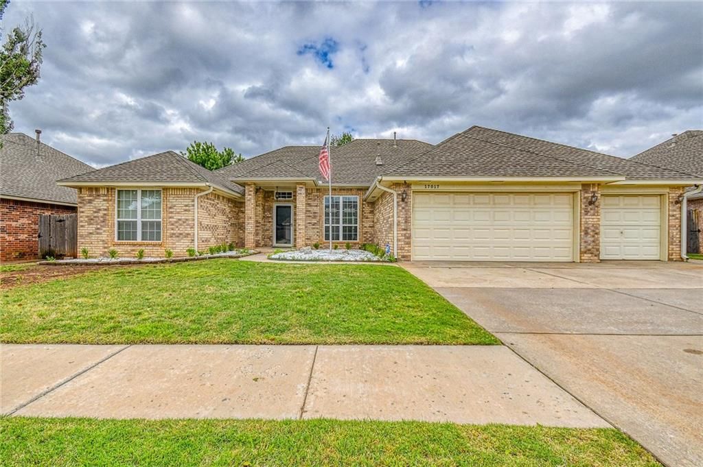 17017 Bridle Ridge Cir, Edmond, OK 73003 - See Est. Value, Schools & More
