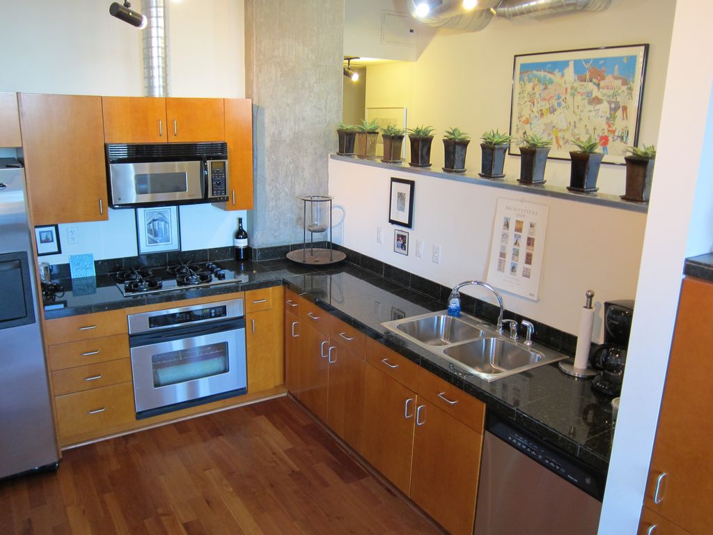 21 6th St #518, Tempe, AZ 85281 - See Est. Value, Schools & More