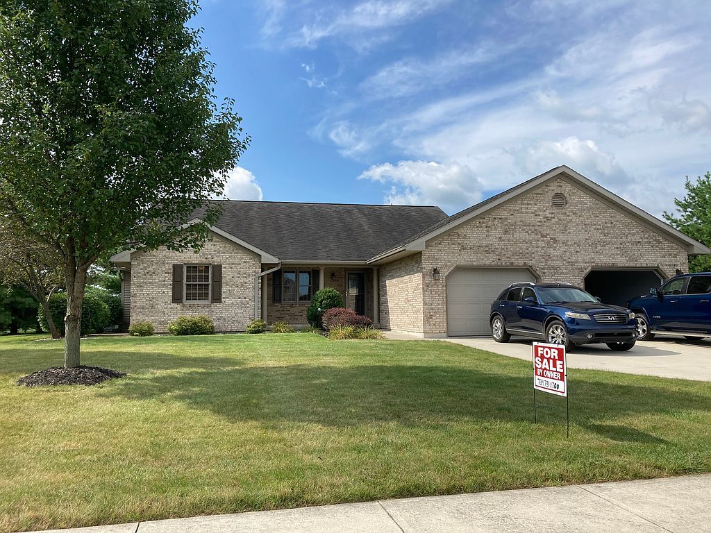 1406 Gettysburg Dr, Wapakoneta, OH 45895 - See Est. Value, Schools & More