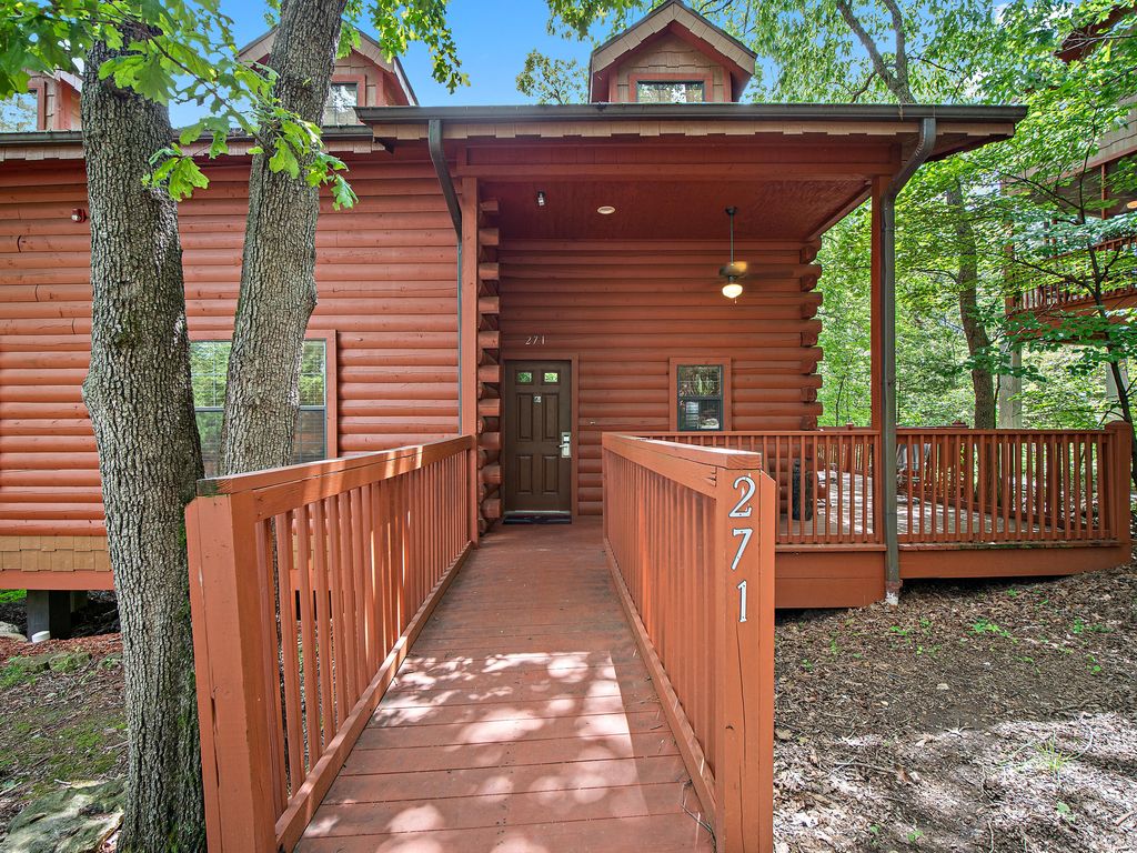 271 Oak Ridge Rd, Branson, MO 65616 - See Est. Value, Schools & More