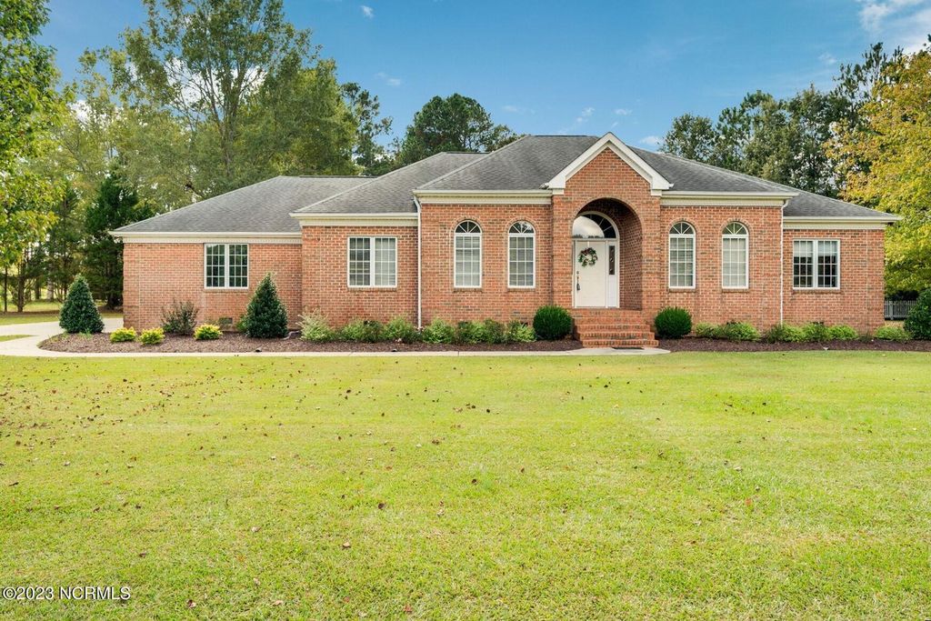 2090 Wesley Lane, Greenville, NC 27858 - See Est. Value, Schools & More