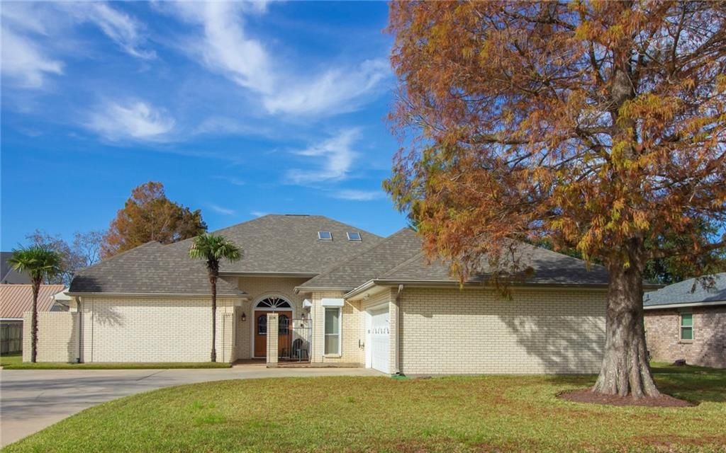 1874 Faustine Ct, Lutcher, LA 70071 - See Est. Value, Schools & More