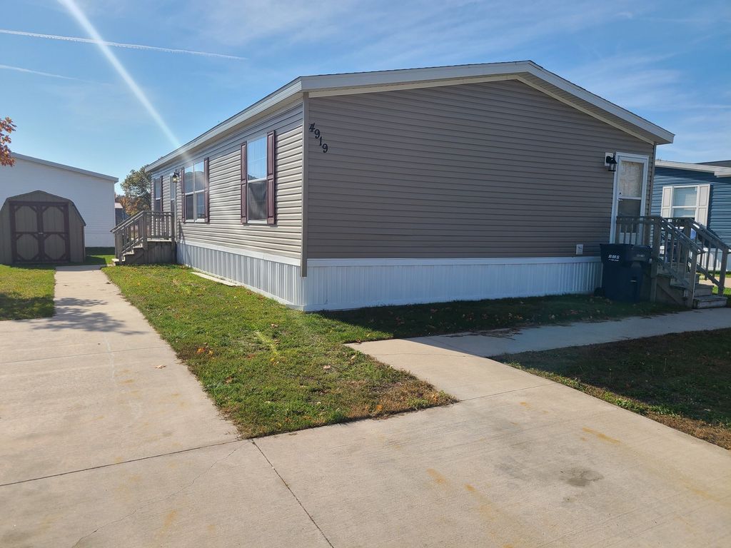 516 Courtland Ln #549, Muskegon, MI 49442 - See Est. Value, Schools & More