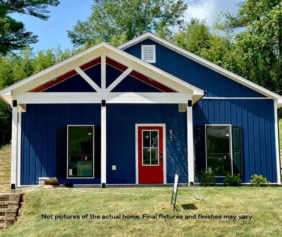 1007 Robinson St, Water Valley, MS 38965 | MLS# 162333 | Trulia