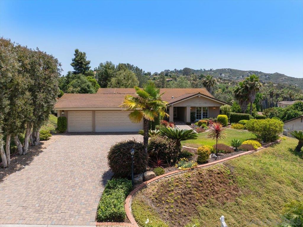 13217 Silver Saddle Ln, Poway, CA 92064 - See Est. Value, Schools & More