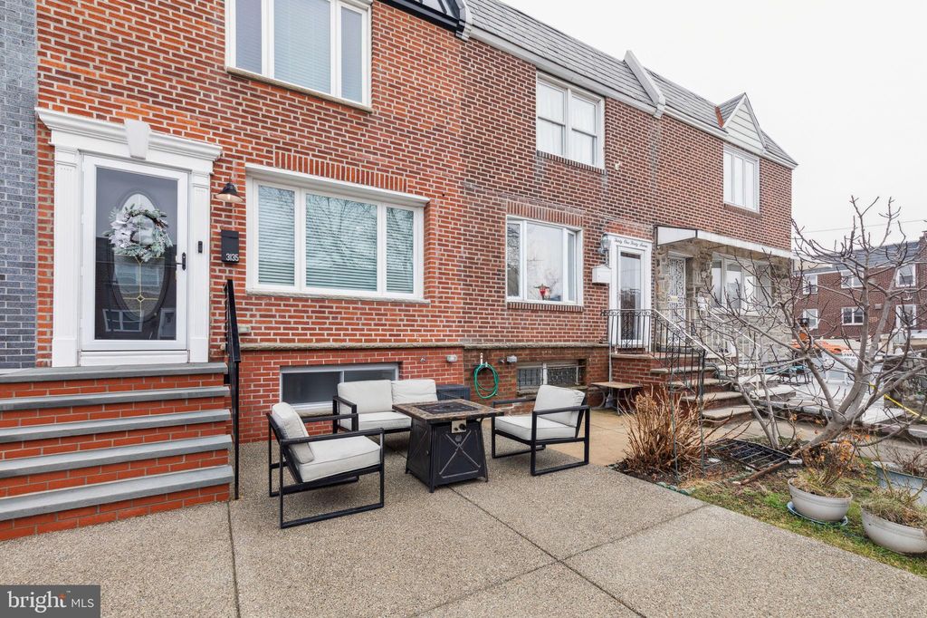 3135 S Juniper St, Philadelphia, PA 19148 - See Est. Value, Schools & More