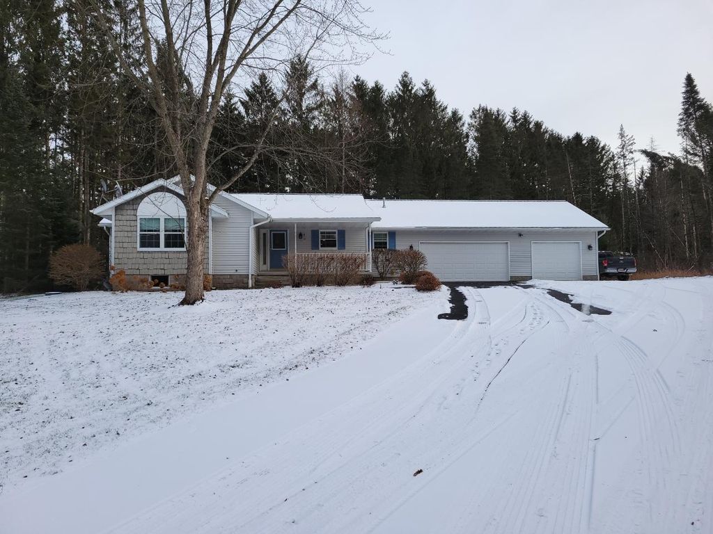 N1677 Rolling Hills Rd, Antigo, WI 54409 - See Est. Value, Schools & More