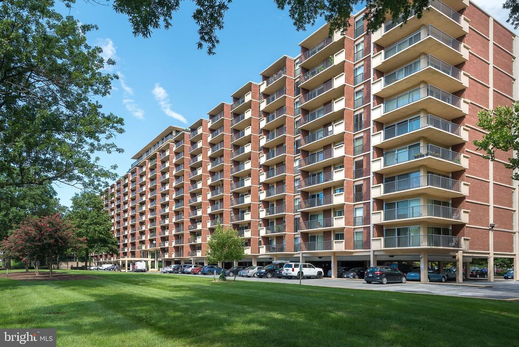 1300 Army Navy Dr #413, Arlington, VA 22202 - See Est. Value, Schools ...
