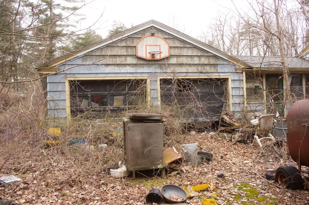 342 Podunk Rd, East Brookfield, MA 01515 | MLS# 73212960 | Trulia