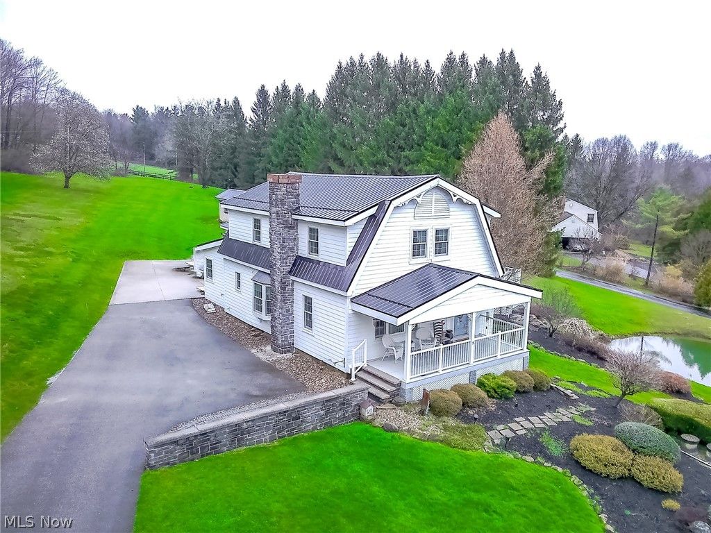 10792 Sherman Rd, Chardon, OH 44024 - See Est. Value, Schools & More