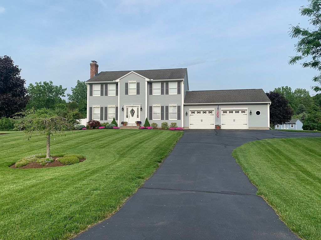 20 Haystack Ln, Somers, CT 06071 - See Est. Value, Schools & More