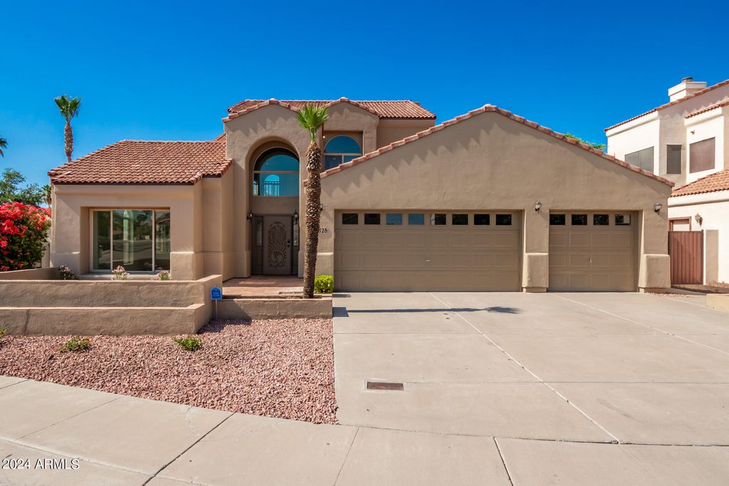 3826 E Nighthawk Way, Phoenix, AZ 85048 - See Est. Value, Schools & More