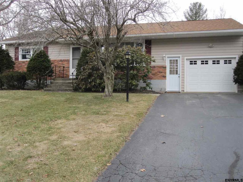 23 Saint Anthony Ln, Glenville, NY 12302 - See Est. Value, Schools & More