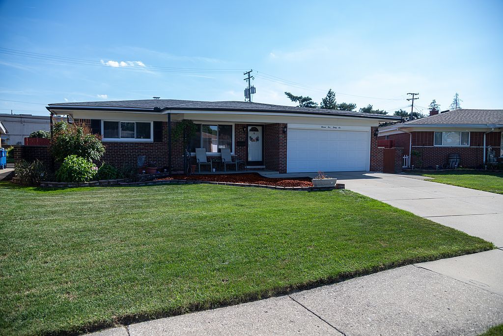 11536 Edwin Dr, Warren, MI 48093 - See Est. Value, Schools & More
