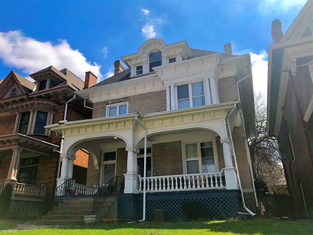 918 N Negley Ave, Pittsburgh, PA 15206 - See Est. Value, Schools & More