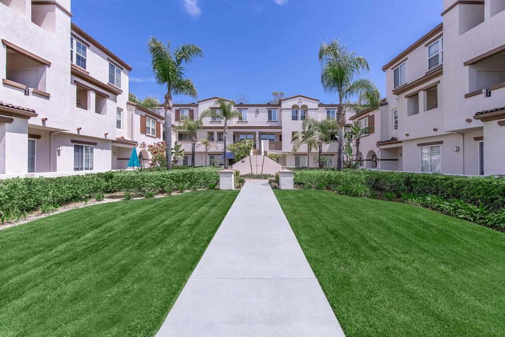 Laurel Glen Apartment Homes - Ladera Ranch, CA | Trulia