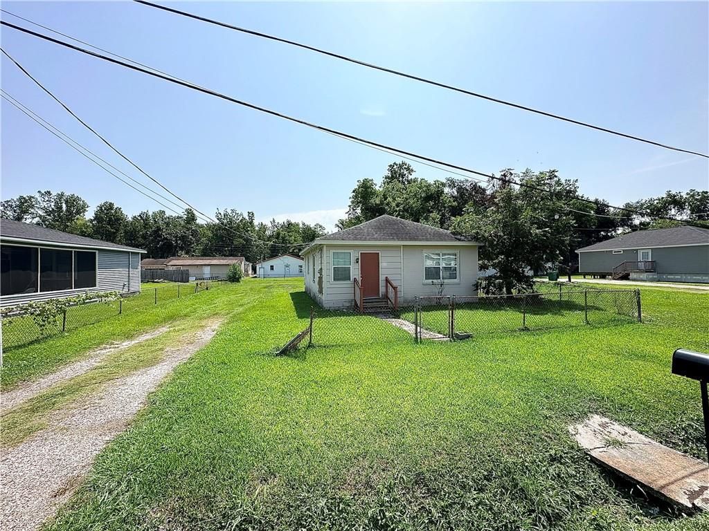 200 E 30th St, Reserve, LA 70084 - See Est. Value, Schools & More