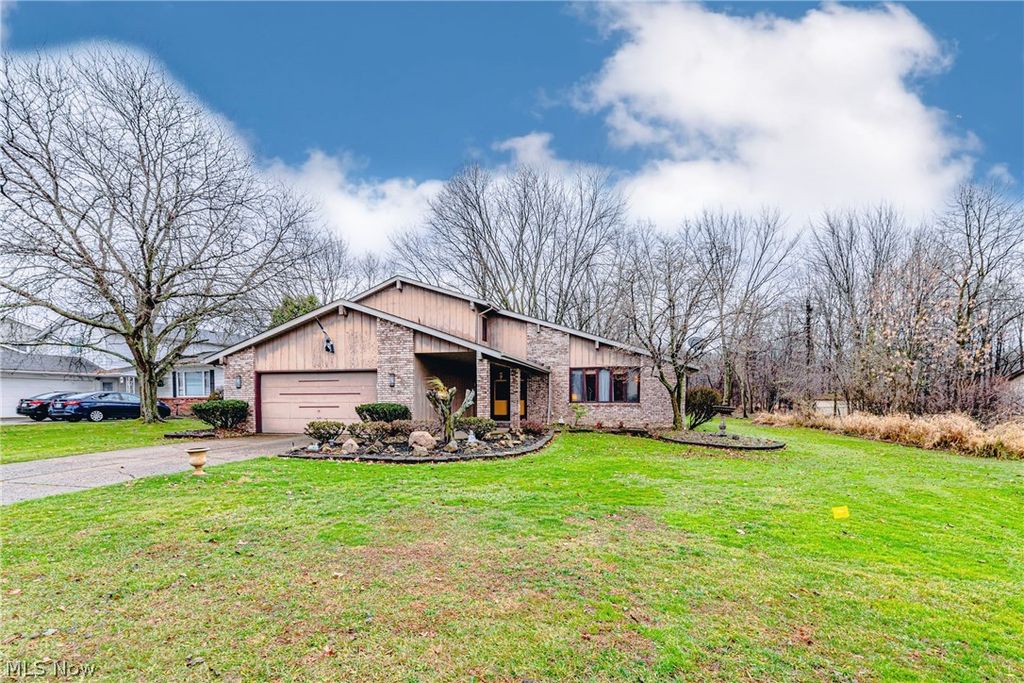 4770 Hillary Ln, Richmond Heights, OH 44143 - See Est. Value, Schools ...