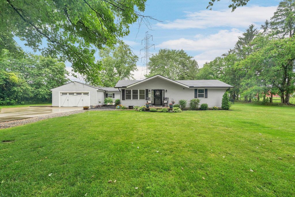 10490 Watkins Rd SW, Etna, OH 43062 - See Est. Value, Schools & More