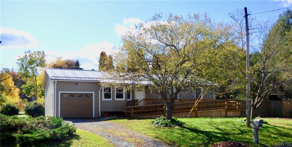 203 W Genesee St, Chittenango, NY 13037 | Trulia 203 W Genesee St, Chittenango, NY 13037 | Trulia