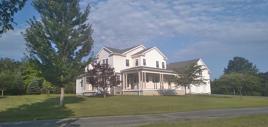 1045 Krumkill Rd, Slingerlands, NY 12159 | Trulia