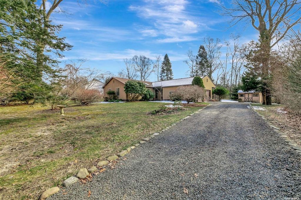 127 N Side Road, Wading River, NY 11792 | Trulia