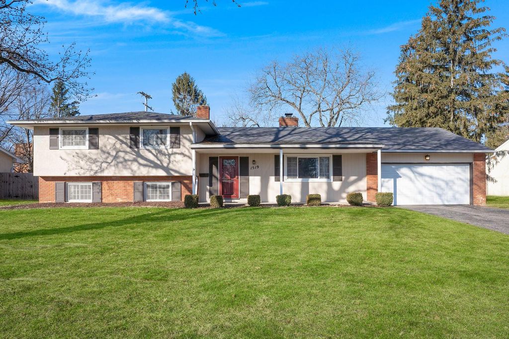 1519 Pemberton Dr, Columbus, OH 43221 - See Est. Value, Schools & More