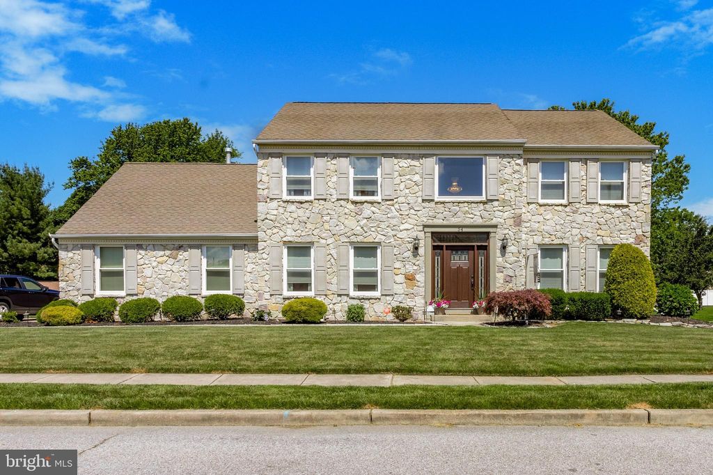 54 Wendee Way, Sewell, NJ 08080 - See Est. Value, Schools & More