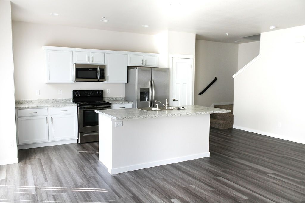 500 Hunt Club Dr #ARA826, Tiffin, IA 52340 - Trulia | Trulia