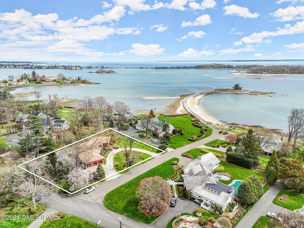 1 Seagate Rd, Riverside, CT 06878 - See Est. Value, Schools & More