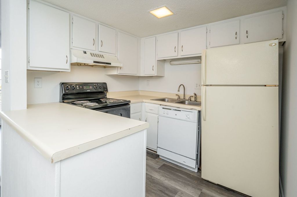 3320 Cliff Rd S #7, Birmingham, AL 35205 - See Est. Value, Schools & More