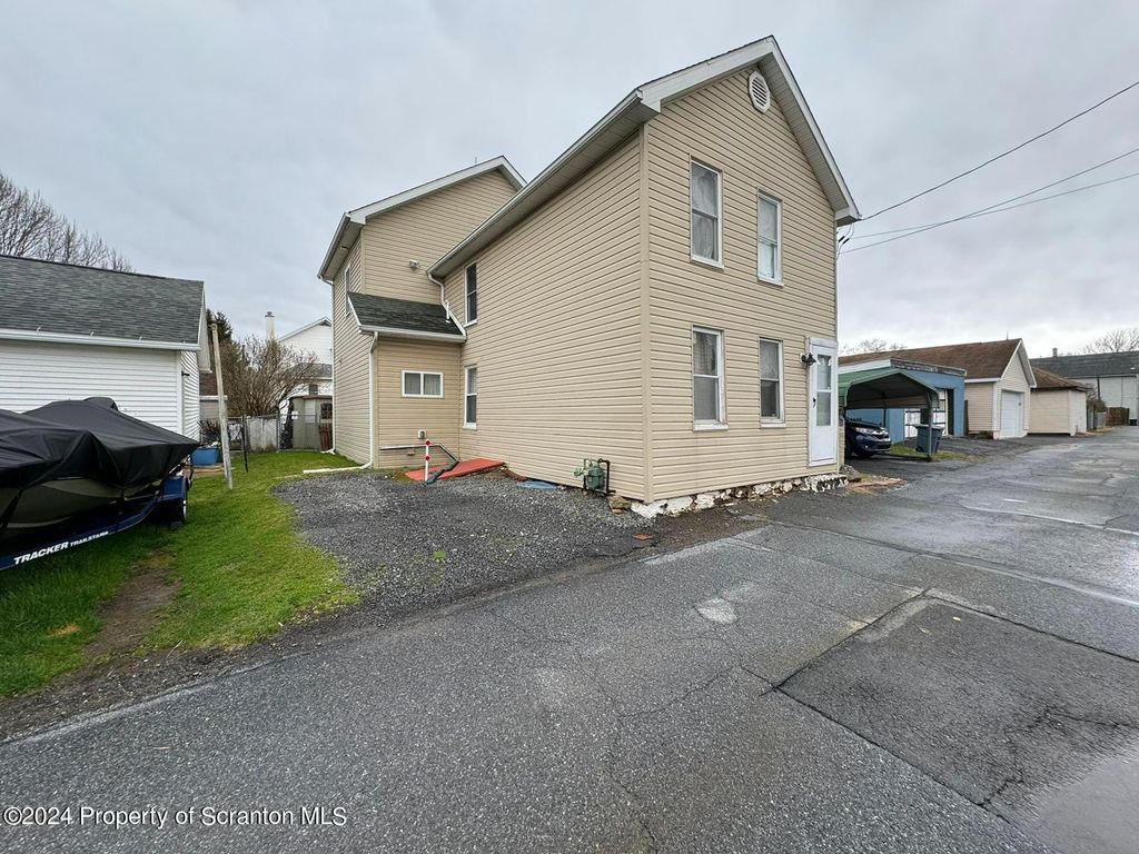 105 Hickory Ct, Olyphant, PA 18447 | MLS# SC5758 | Trulia