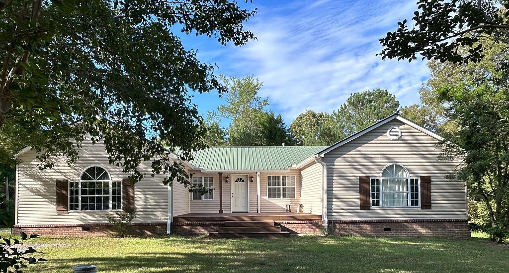 1019 County Road 327, New Albany, MS 38652 - See Est. Value, Schools & More