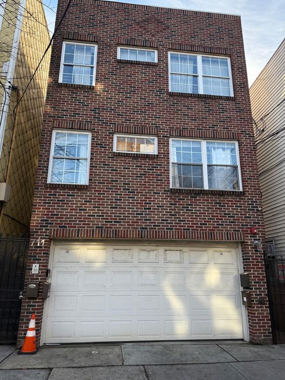 711 7th St #1, Union City, NJ 07087 | MLS# 250025465 | Trulia